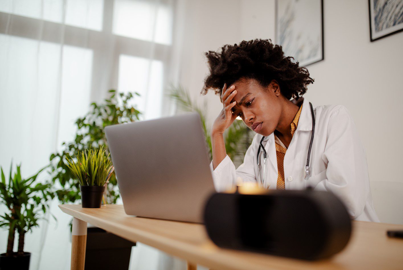How to Deal With Chronic Complainers - Healthy Workforce Institute